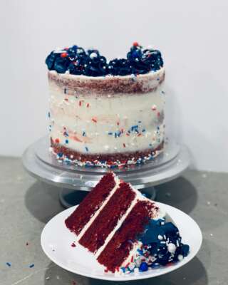 One issue with 4th of July cakes....