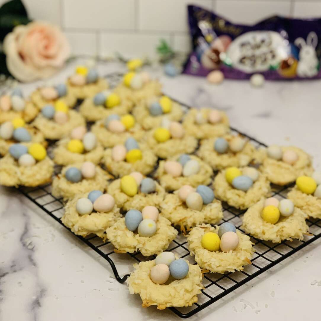 Birds Nest Macaroons ~ Intensive Cake Unit
